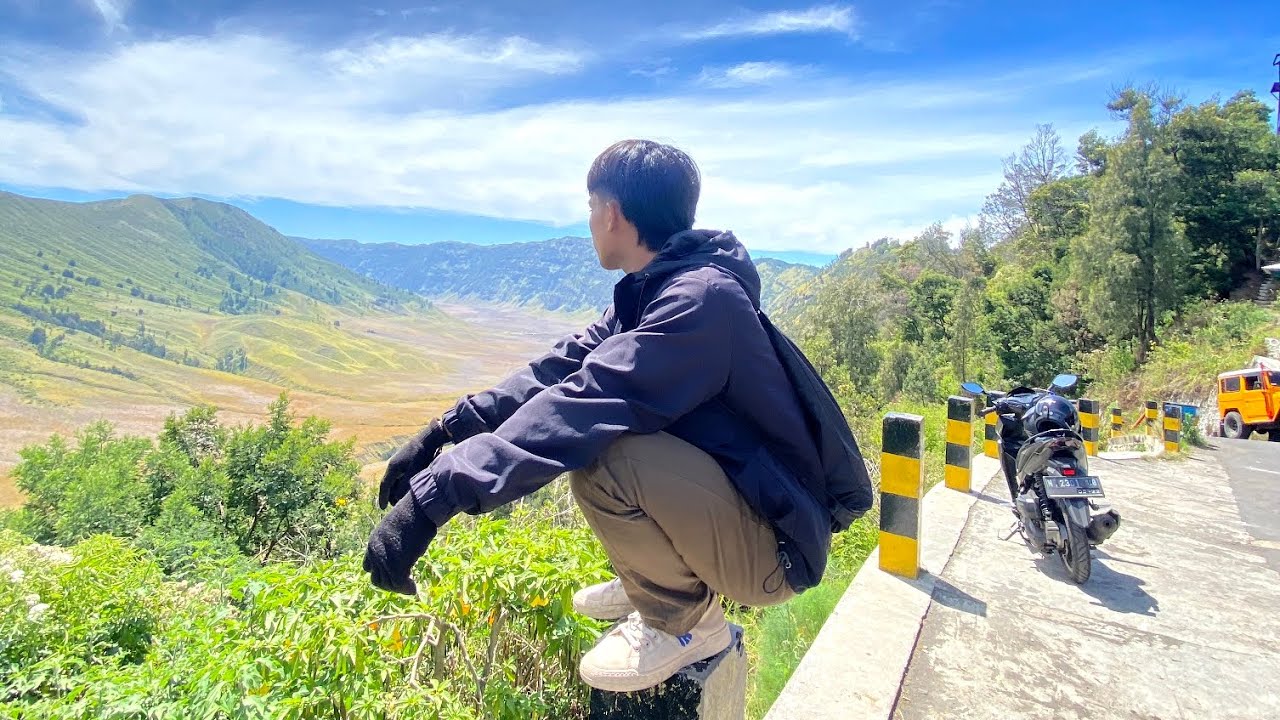 BROMO!!! jumlah anak tangga menuju kawah. - YouTube