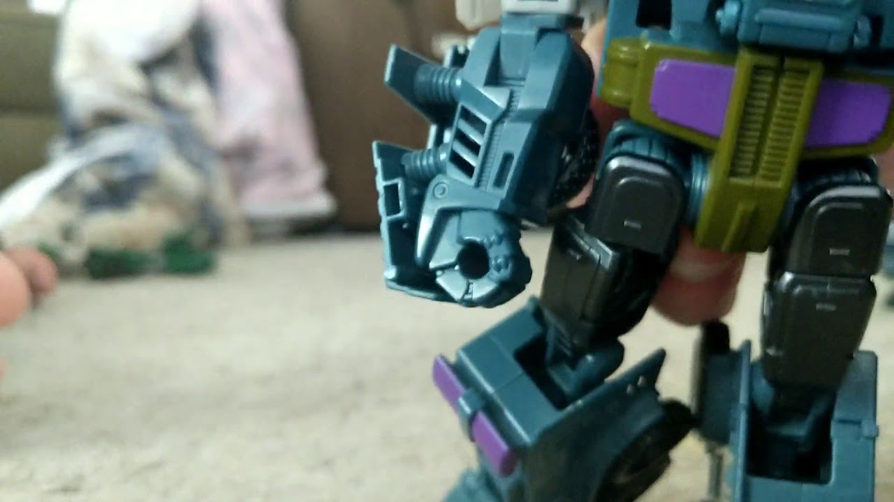 Transformers combiner wars part 1 - YouTube