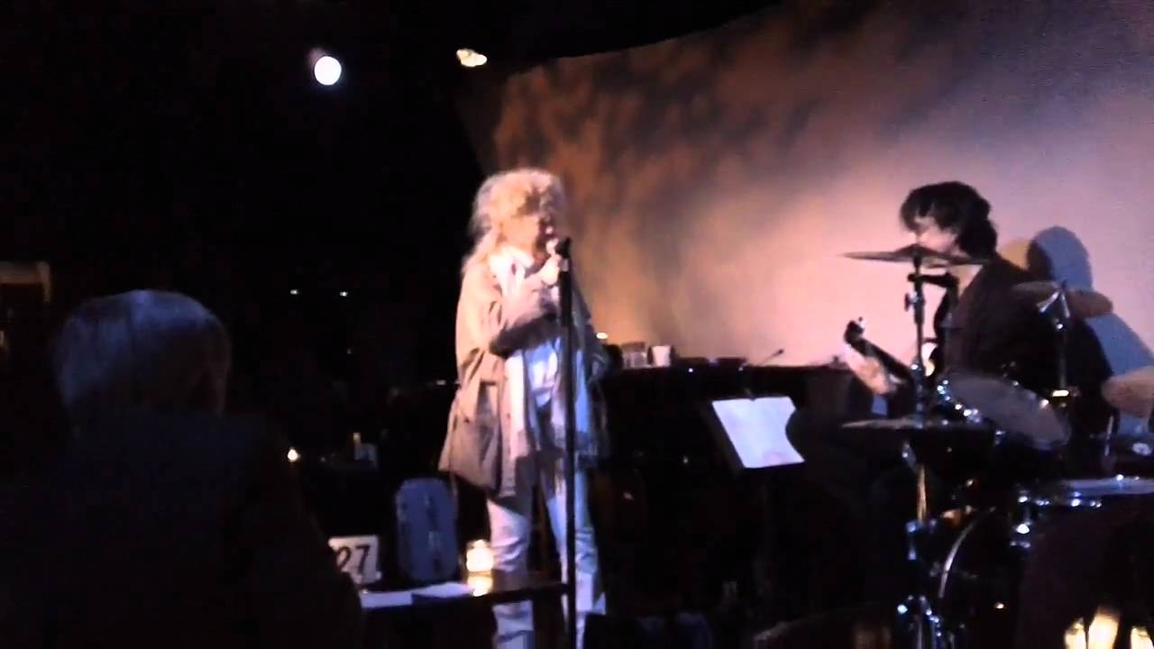 Lodi Carr Sings Summertime - YouTube