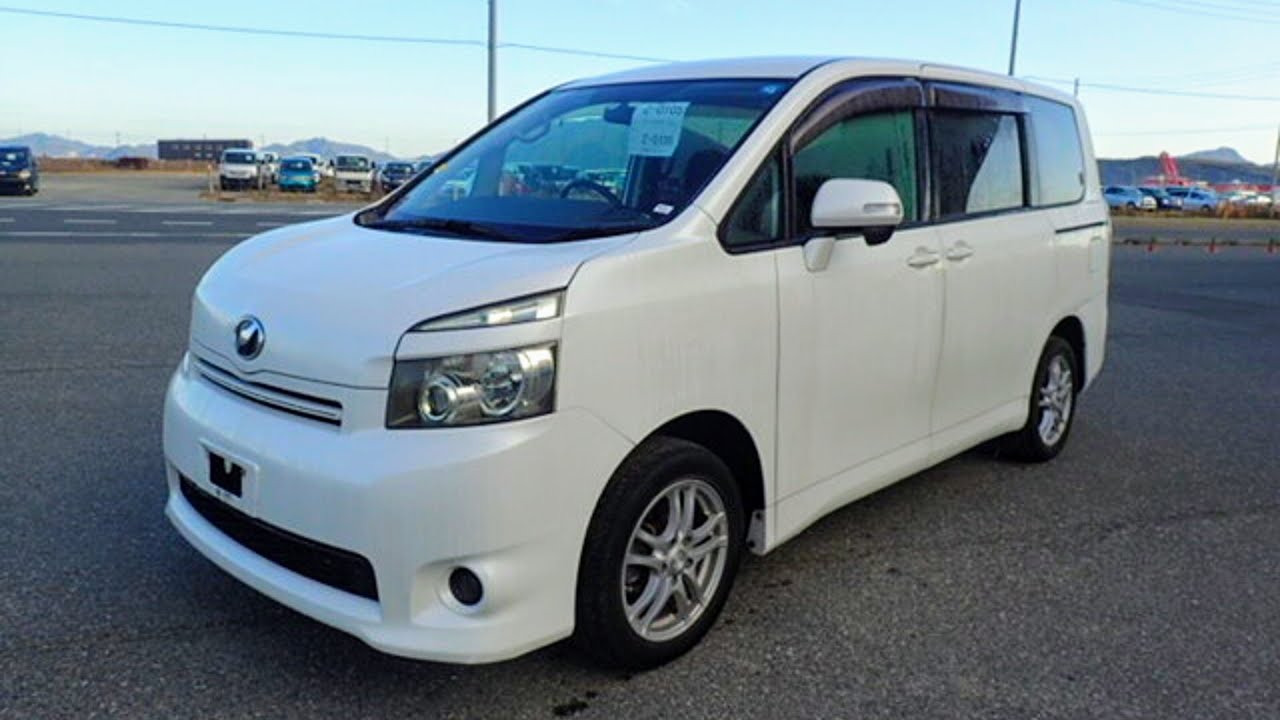Toyota Voxy 2008 X L EDITION 3ZR 2,0 cc [Paygee Garage] - YouTube