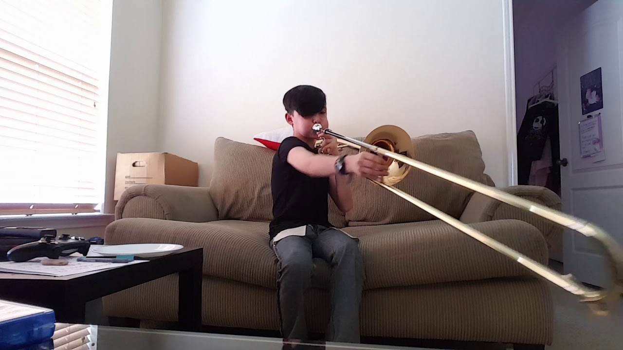 Me playing the trombone really badly - YouTube