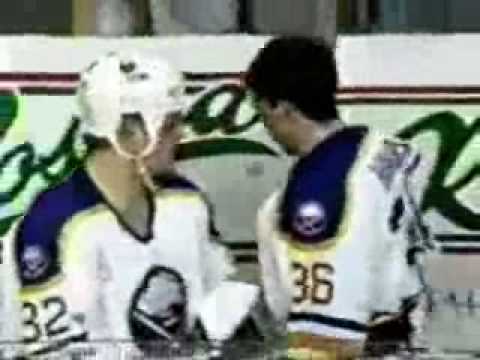 Eric Lindros vs Matthew Barnaby - YouTube