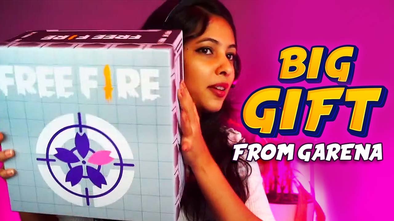 SURPRISE GIFT FROM GARENA ️ - YouTube