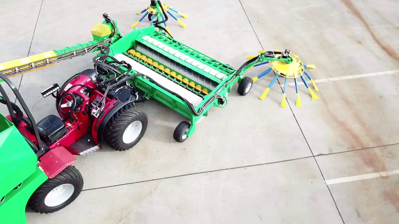 LISMORE ENGINEERING MACADAMIA HARVESTER - YouTube