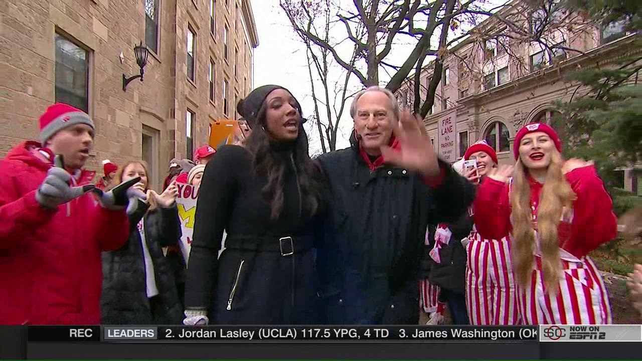 11.18 CGD - Craig T Nelson and Maria Taylor - YouTube