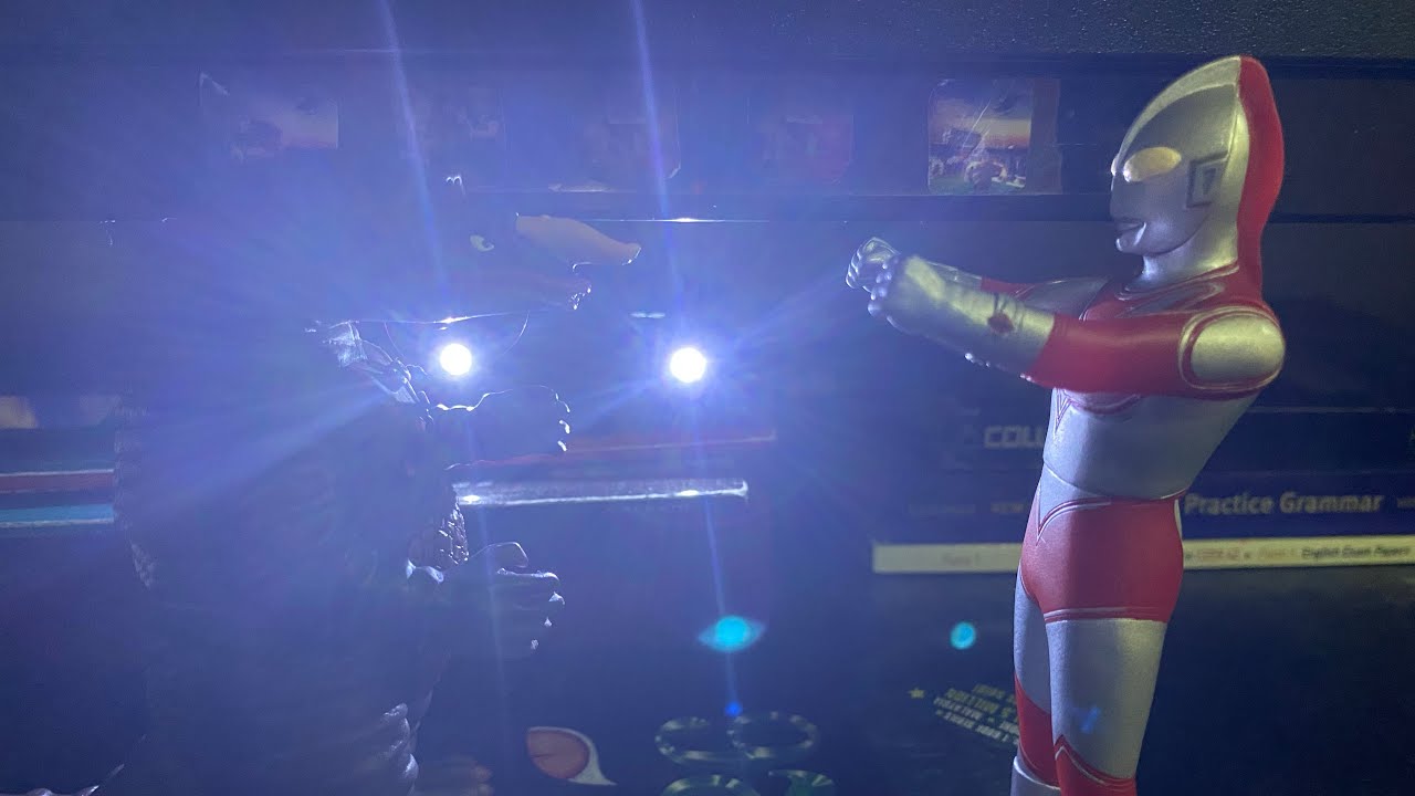 A short stop motion video of Ultraman Jack Vs Zaragas Battle! Splendid ...
