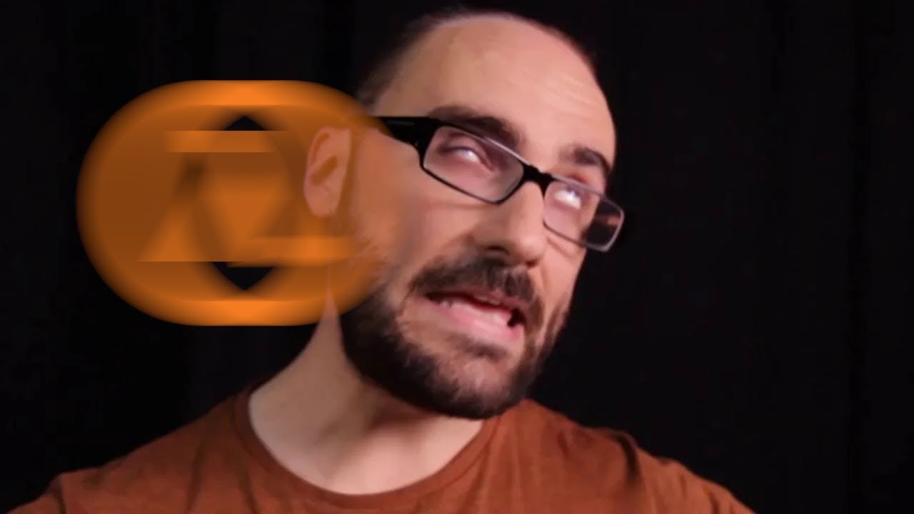 Vsauce demonstrates lightspeed with Half-Life! - YouTube