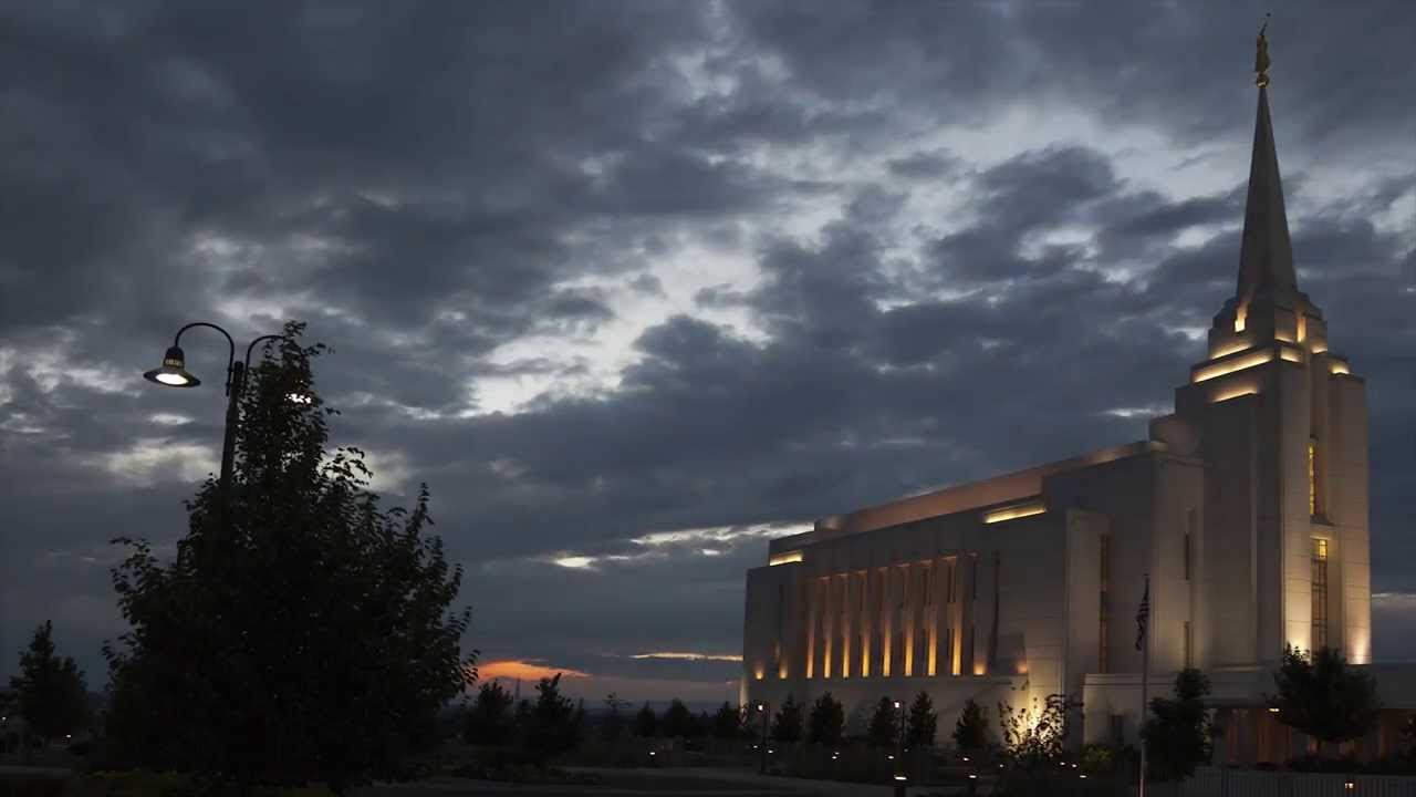 Rexburg Temple Sunset Timelapse - YouTube