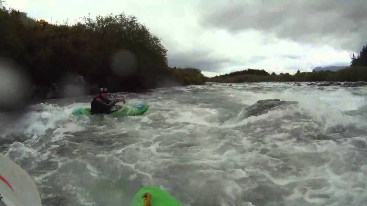Rio Liucura whitewater kayaking Chile - YouTube