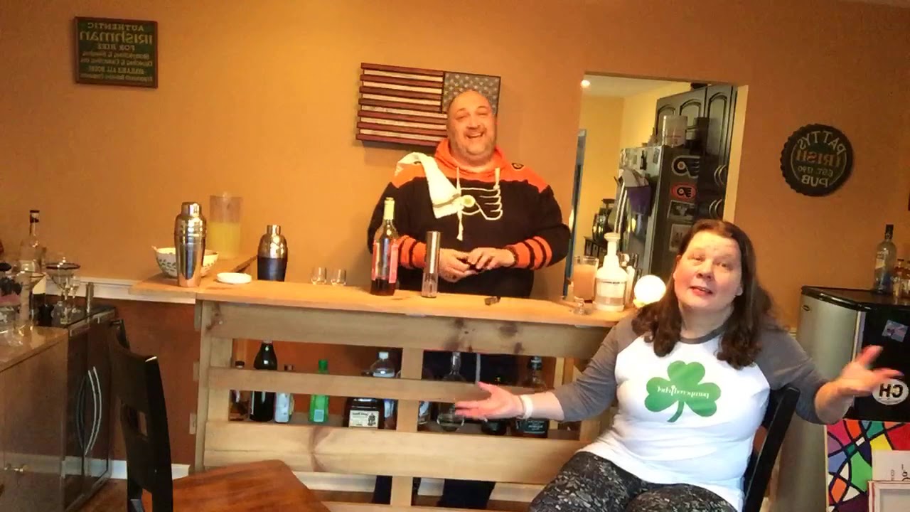 Friday night quarantine drinks - YouTube