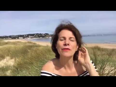 LIVESTREAM - FRENCH CHIC DAILY TIPS - YouTube