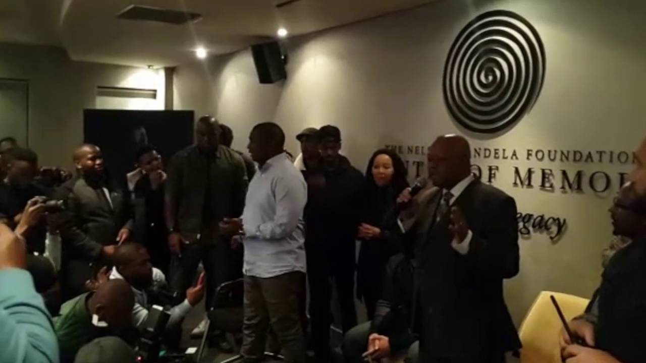 Drake in South Africa - YouTube