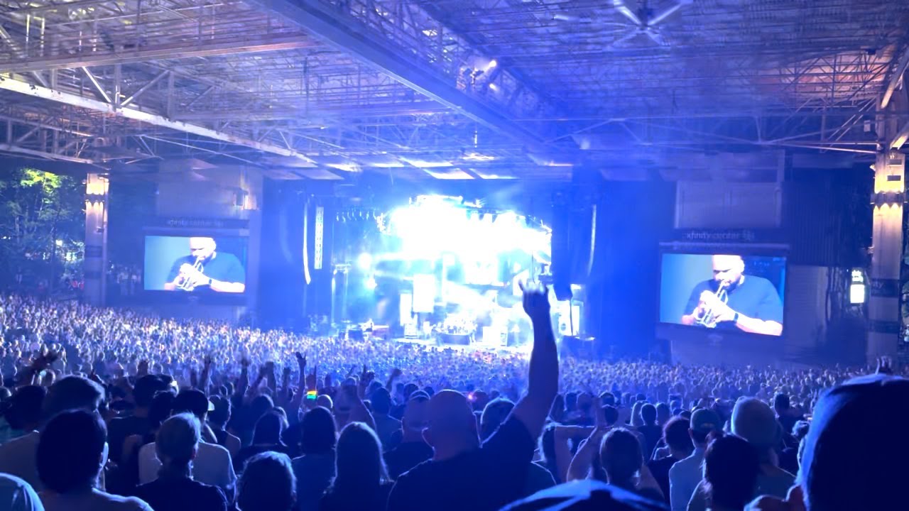 Dave Matthews Band - Grey Street (Mansfield 2024) SXM Audio - YouTube