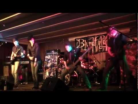 Blyndfold - Faceless Stranger (live) - YouTube