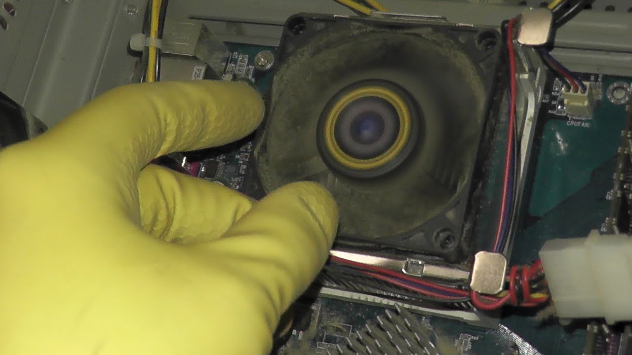 СТАРЫЙ ДРЯХЛЫЙ КОМПЬЮТЕР,Бесполезный ящик/OLD DECREPIT COMPUTER ...