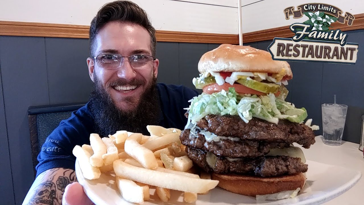 City Limit's Triple Bypass Burger Challenge - YouTube