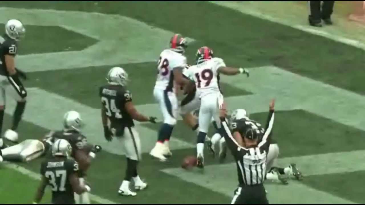 Tim Tebow 40 Yard Touchdown Run against Raiders - YouTube