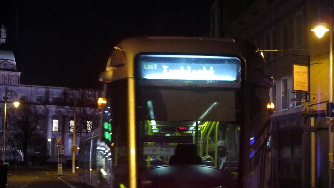 LUAS crossover at busarus - YouTube