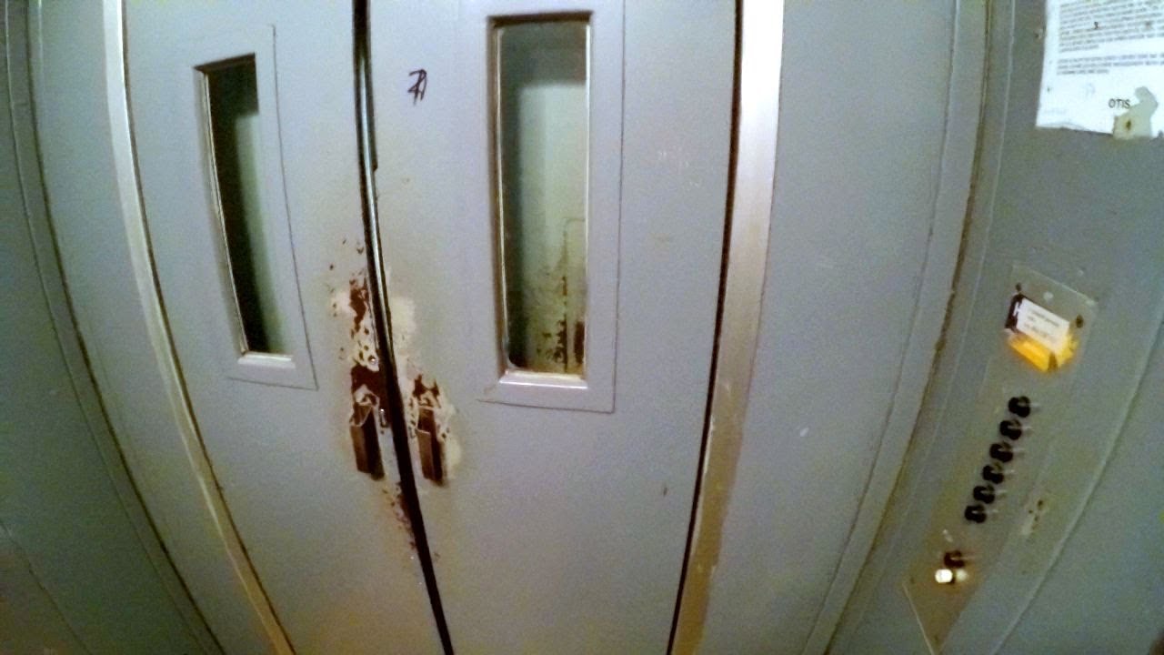 Elevator Experiment - Levitation in a lift & a ghost ride with open ...