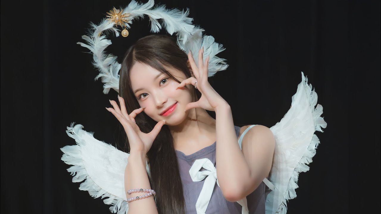 [4K] 240425 리센느 원이 팬사인회 직캠 (RESCENE WONI FanCam) - YouTube