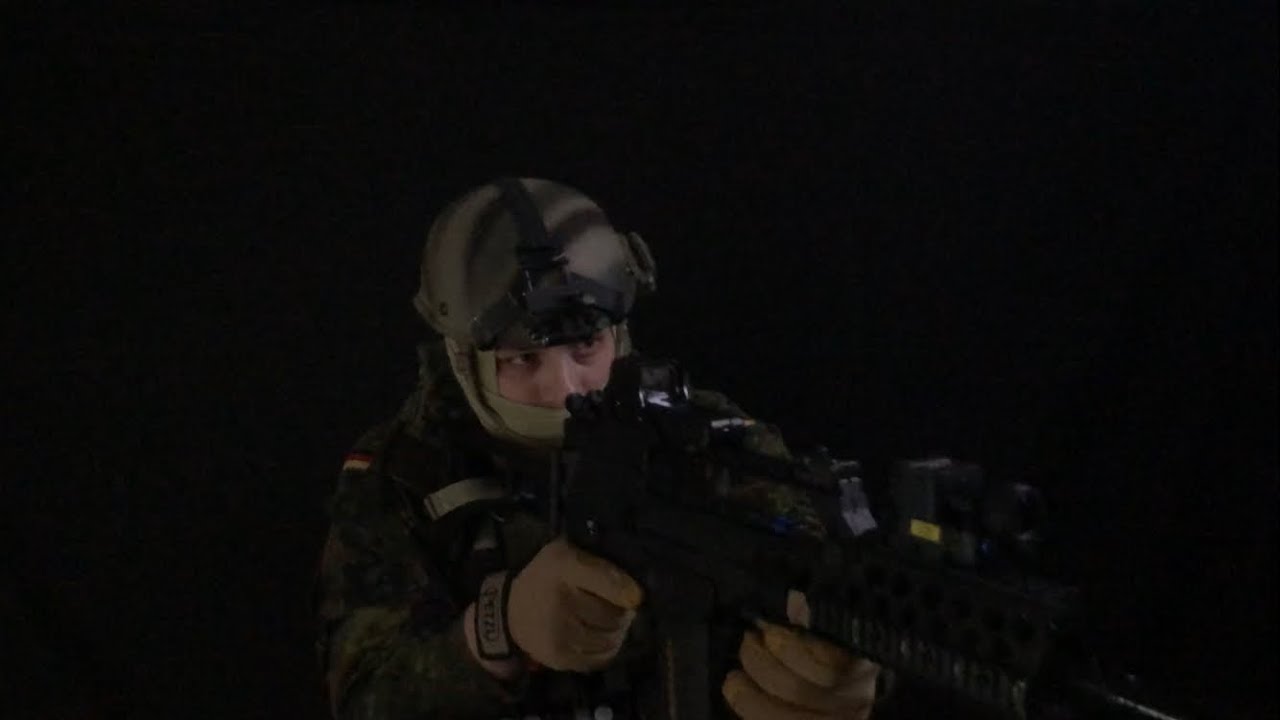 KSK Breacher Airsoft Loadout Teaser - YouTube