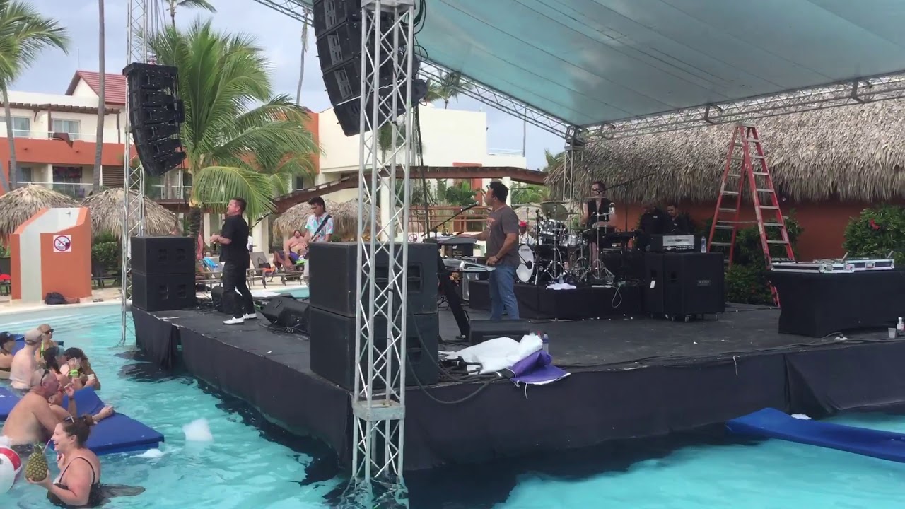 80s In the Sand Pool Party - YouTube