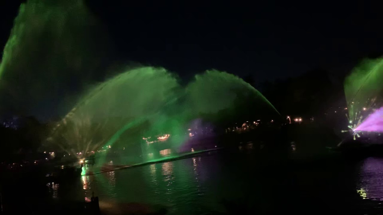 Disney River light show 2 - YouTube