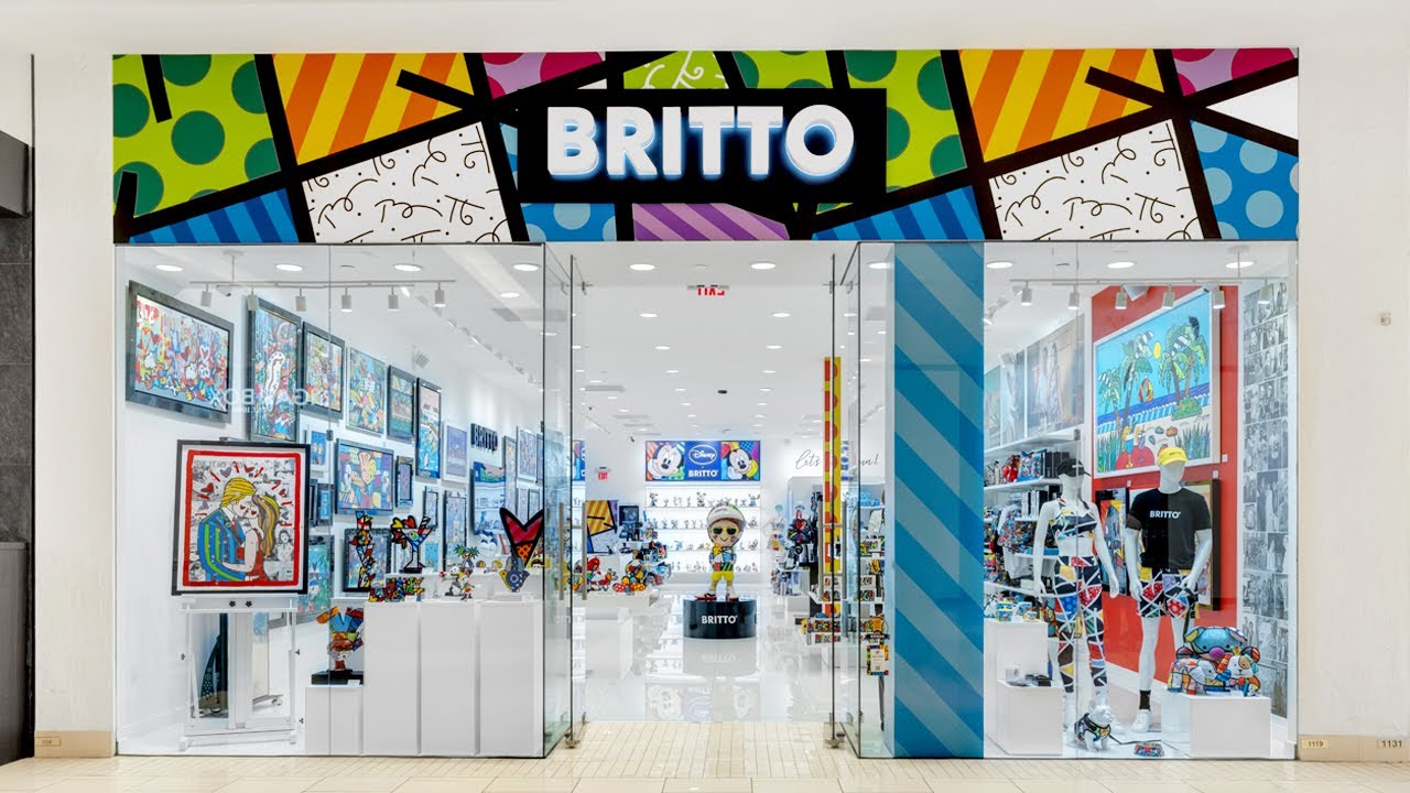 BRITTO® Store - Aventura Mall - YouTube