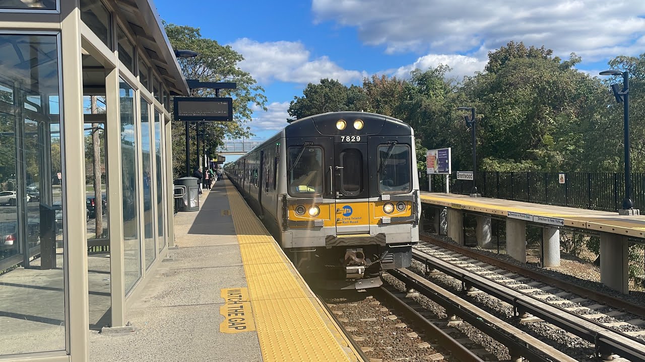 MTA Long Island Railroad: AM Rush Hour Trains @ Brentwood (M7) - YouTube