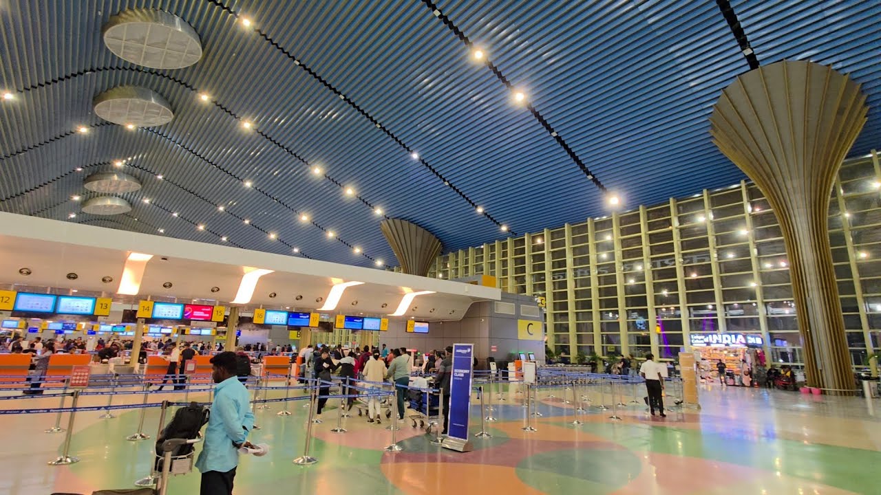Chennai Int'l Airport (MAA) Evening Departure (4K HDR) - YouTube