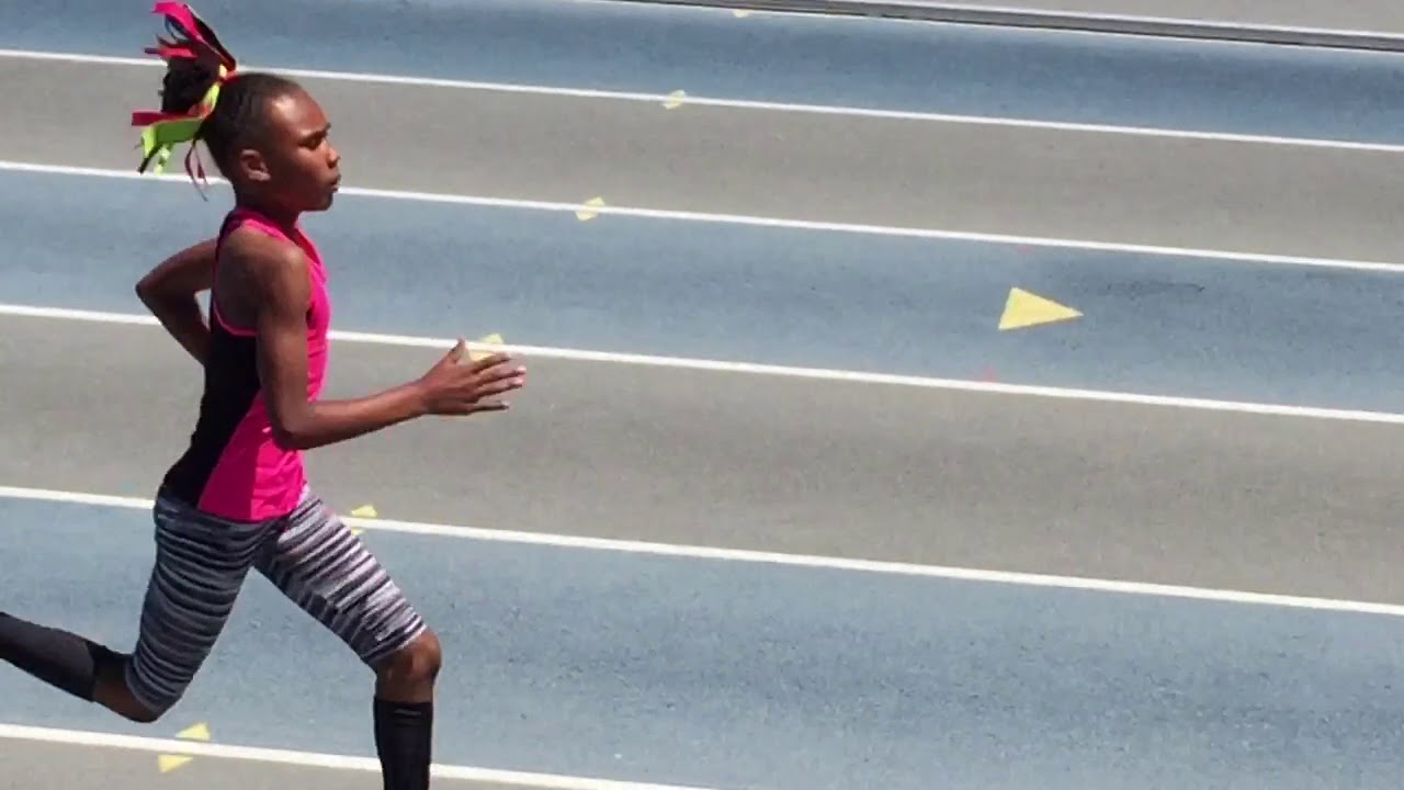 Amel Dior Cook 8u girls 400m 4/21/18 - YouTube