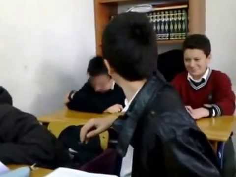 Okulda canımız sıkılınca :D