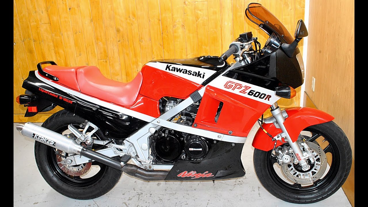 Kawasaki GPZ600R exhaust sound with KERKER muffler and details. カワサキ ...