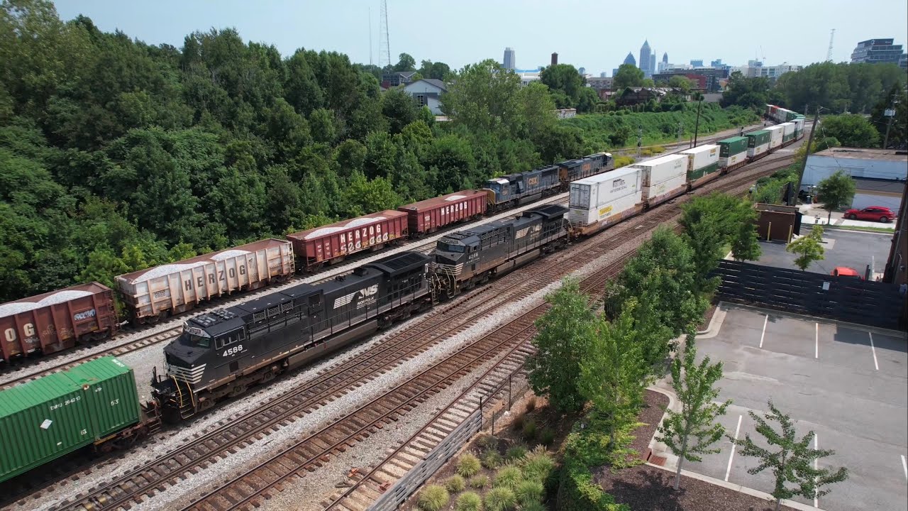 A CSX HERZOG Train, NS 154, Crew Changes, the Silver Comet, More Meets ...