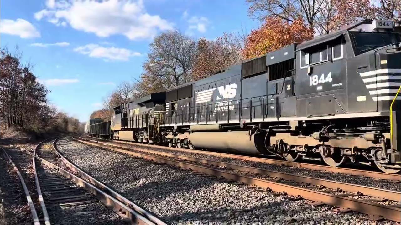NS 1844 SD70ACC leads a short NS K76 at Piscataway - YouTube