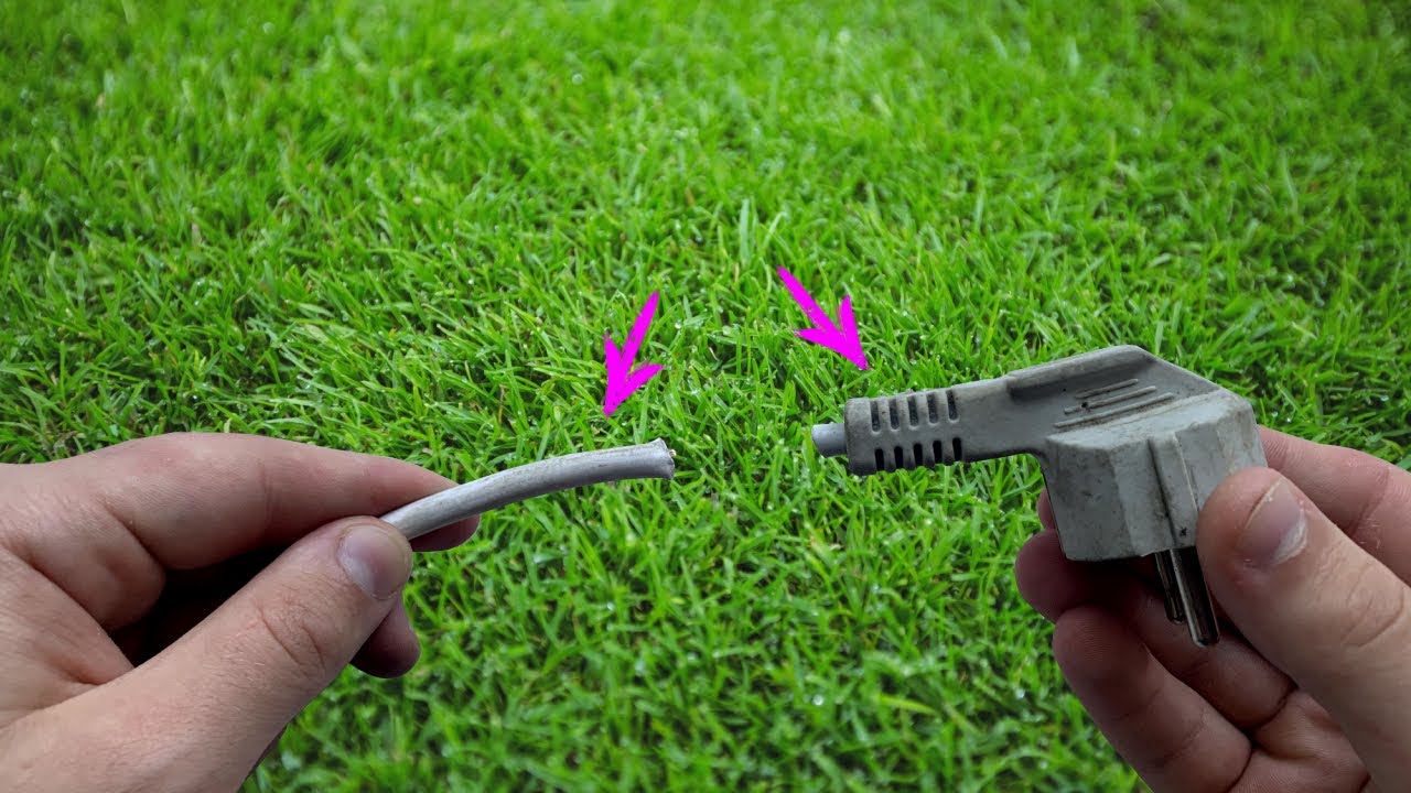 Anyone know this way to FIX an Electrical Plug when it's broken ...