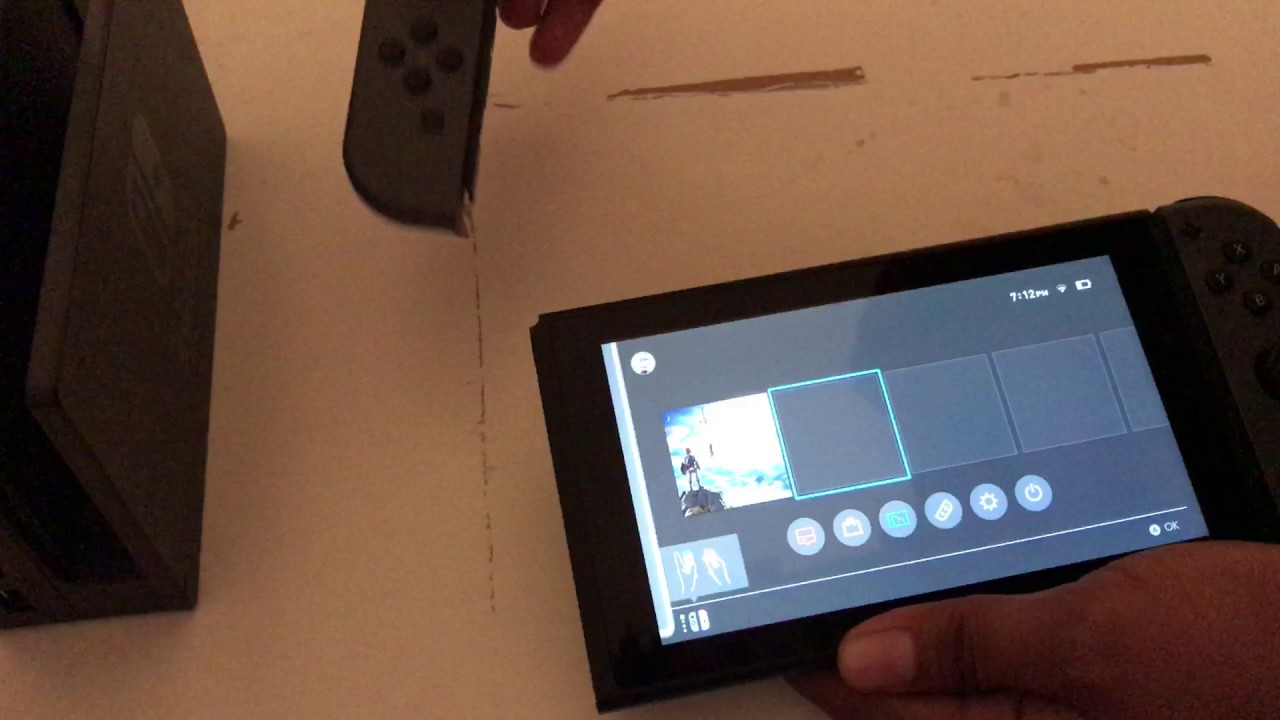 Right Joy-Con won't work while in Portable mode. - YouTube