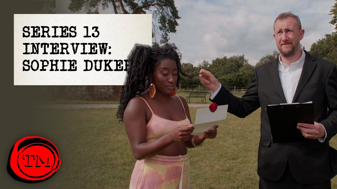 Alex Horne Interviews Sophie Duker with a Task | Taskmaster - YouTube