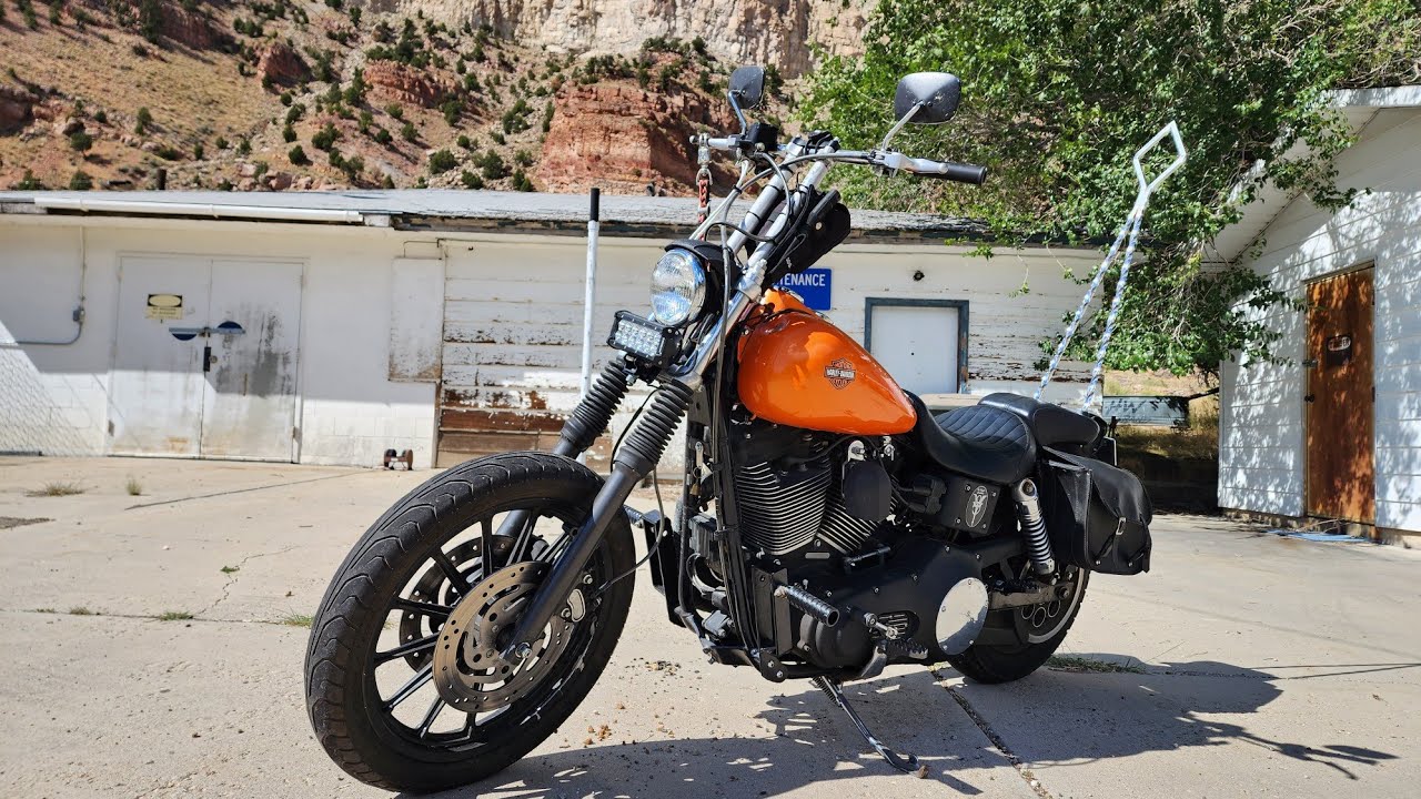 How to change the front motor mount on your Harley Davidson - YouTube