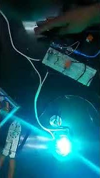 Encender y apagar un led con una fotoresistencia mediante programacion con arduino !! - YouTube