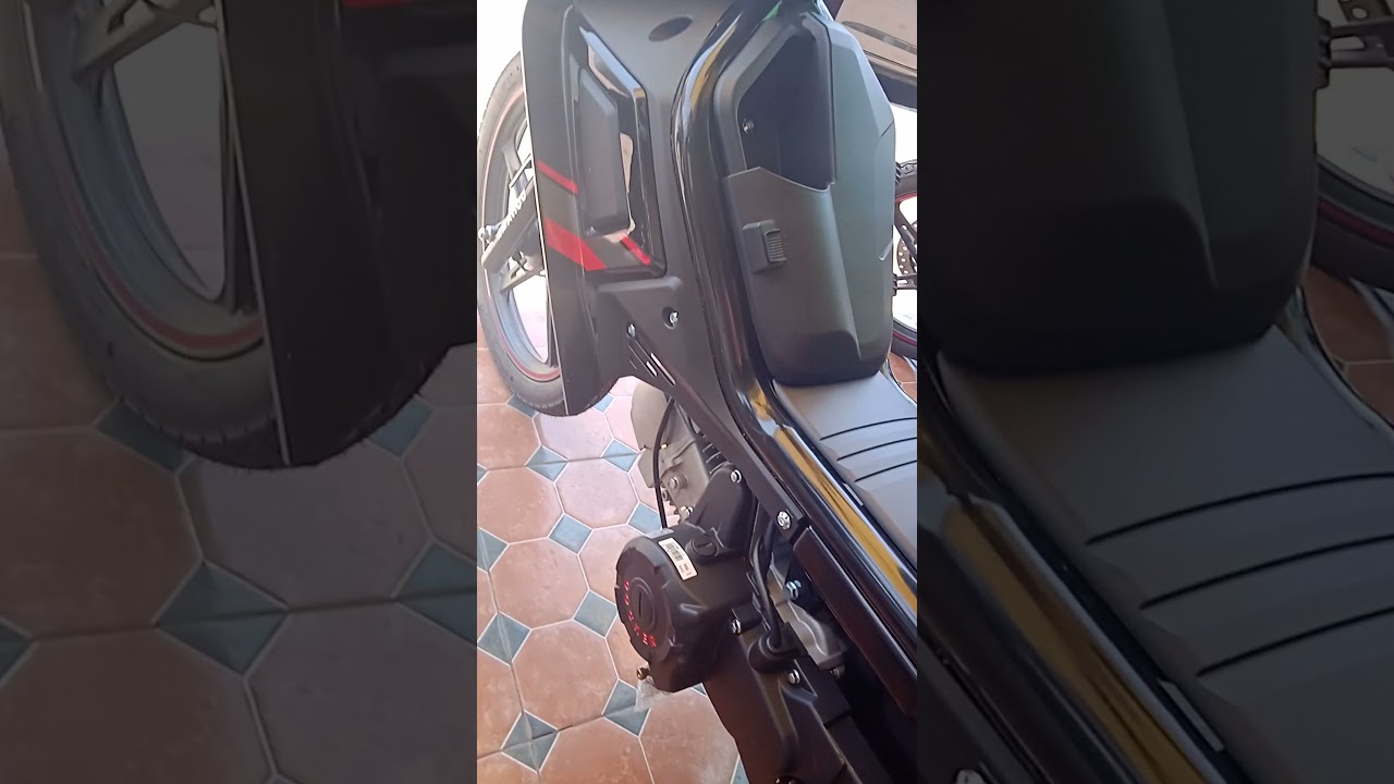 DOCKER TANK 50 - YouTube