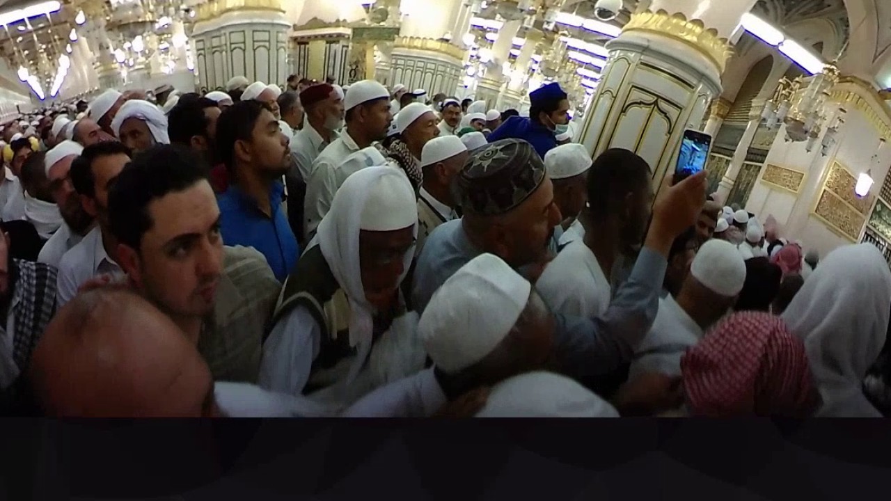 360°walk by the Rawdah Mubarak (Sacred chamber) of Prophet Muhammad ...