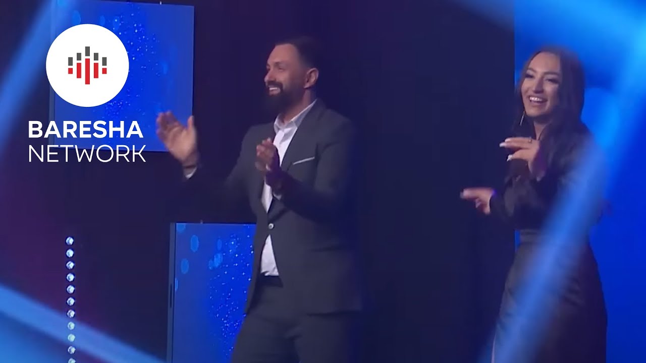 Xhela ft Merita Latifi - Ti me shok e une me shoqe - YouTube