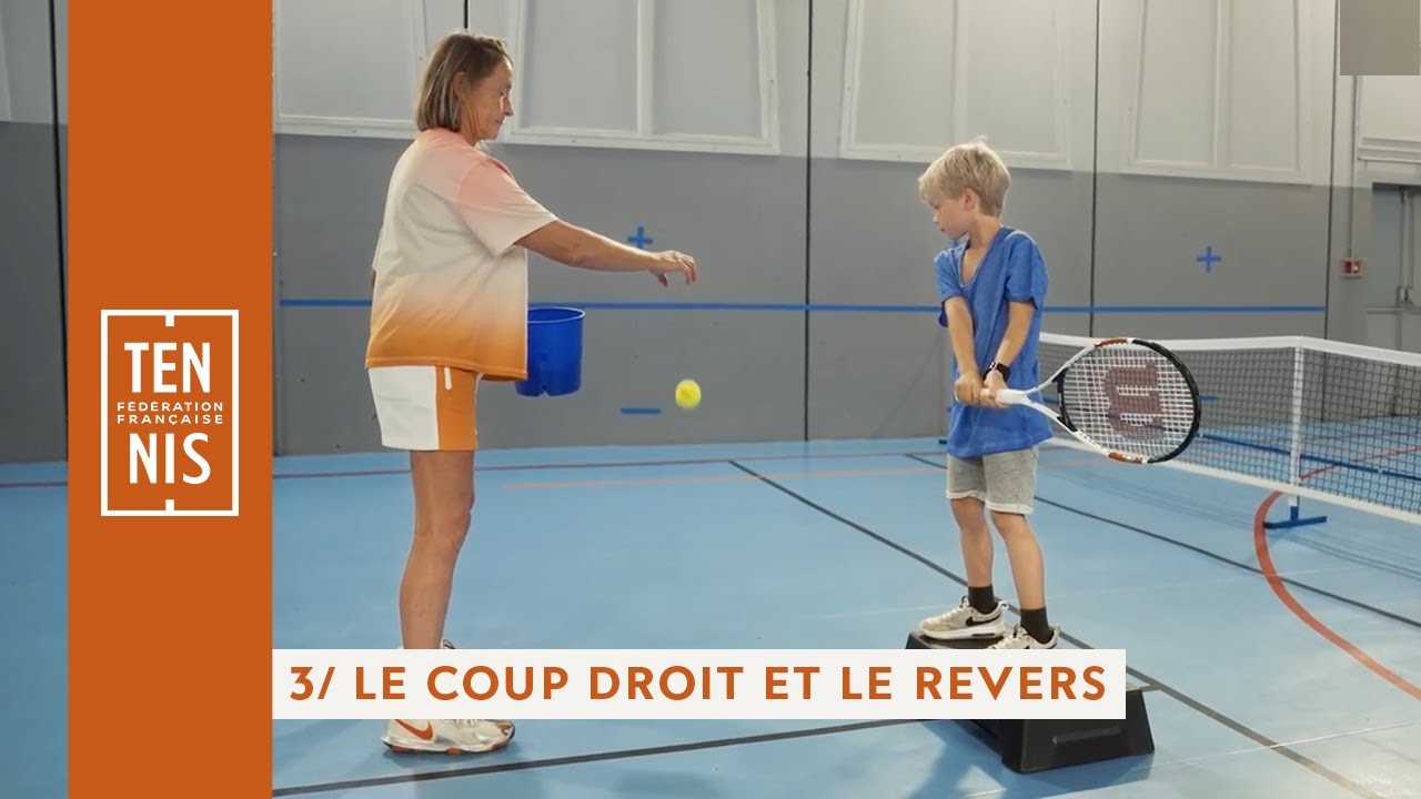 Tuto #3 : Le coup droit et le revers - The Wall : Joue au mur | FFT ...