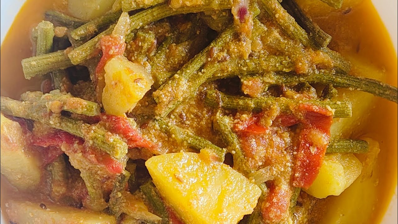 কচিসজনে ডাটা আলুর রেসিপি|kochi sojne data recipe bengali|sojne data ...