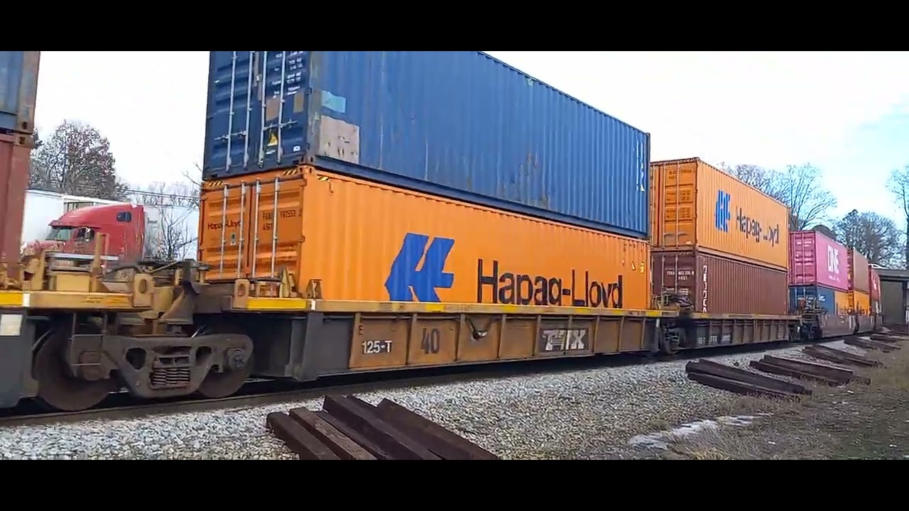 NS 283 with BNSF 5441 D9-44CW BNSF 6560 ES44C4 BNSF 5455 D9-44CW NS 600 ...