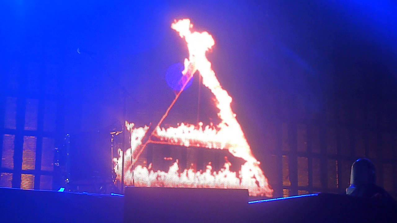 30 seconds to mars - northern lights ,Dublin. - YouTube