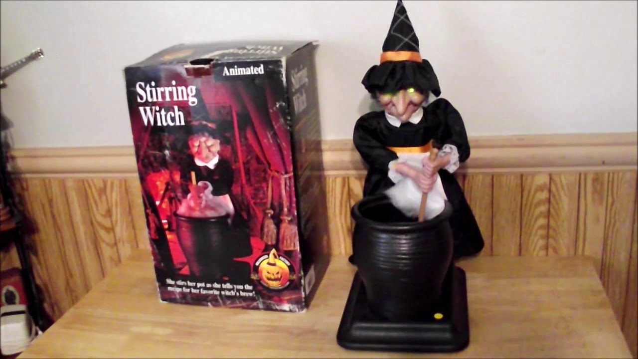 1995 Gemmy Animated Halloween Witch Stirring a Pot - YouTube