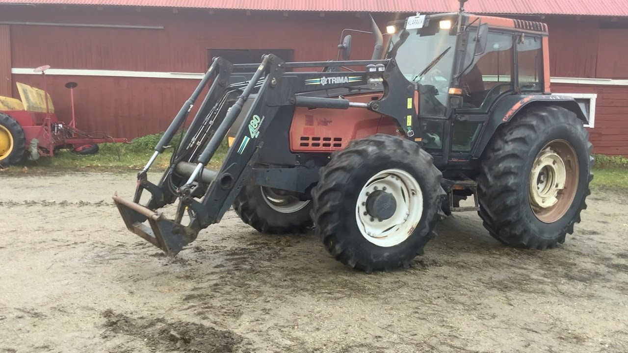 Köp Traktor Valmet 8450 med lastare på Klaravik - YouTube