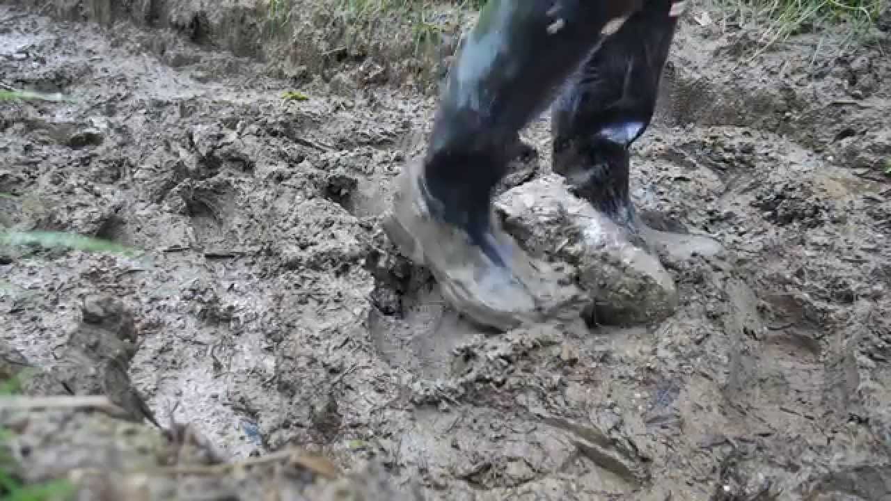 Muddy Hunter and Reebok freestyles S152 - YouTube